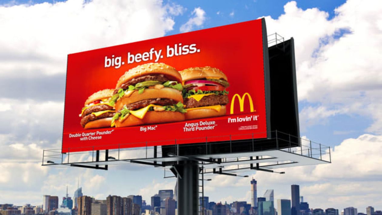 Je vais créer des designs pour panneaux publicitaires, banderoles, des ...